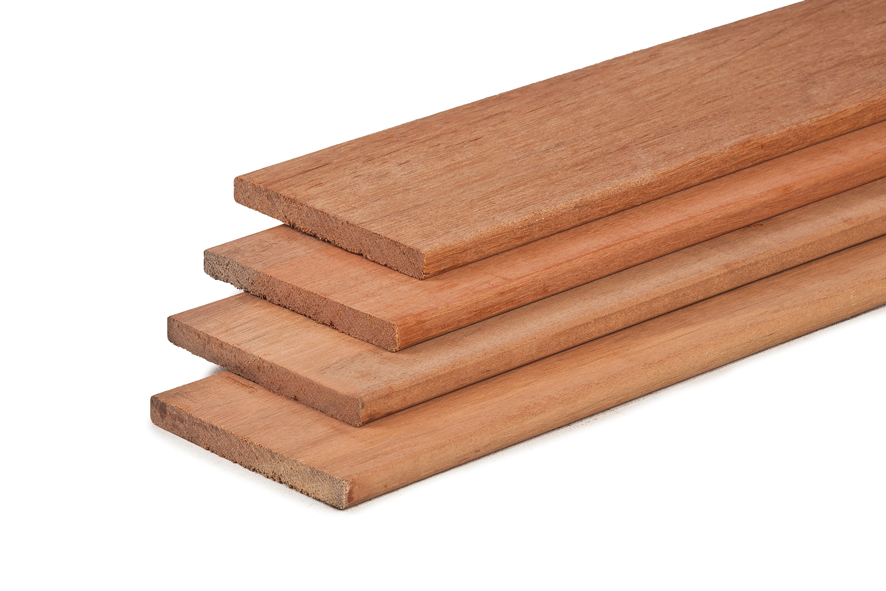 Hardhouten planken - Houthandel en boomzagerij Drent